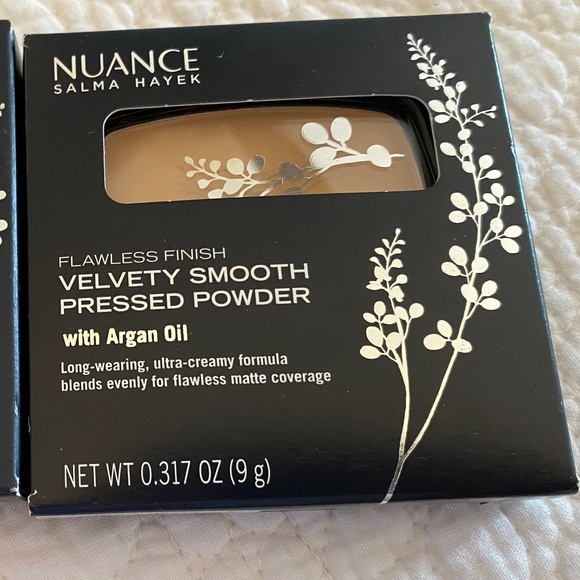 Nuance | Makeup | Nuance Salma Hayek Velvety Smooth Pressed Powder ...